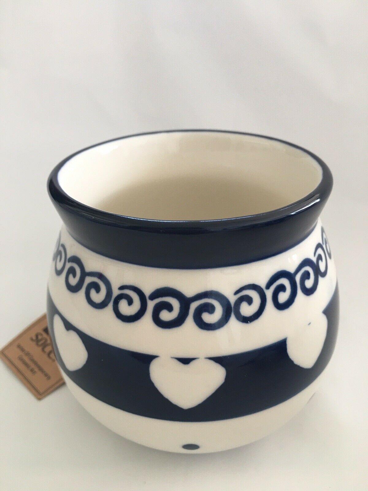 2 x Socca Very Pretty Navy Blue & White Mugs – Hand Painted with Hearts ...